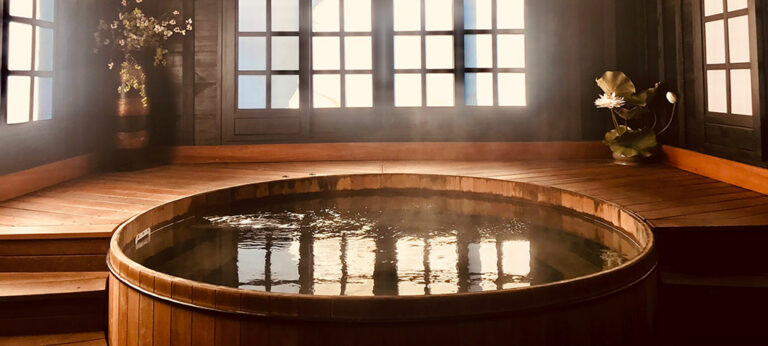 Advice and Guides | Weird and Wonderful Bathing Rituals | Easy2Bathe