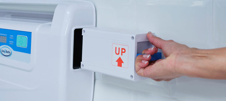 Advice | 3 Benefits of a Battery Powered Bath Lift | Easy2Bathe